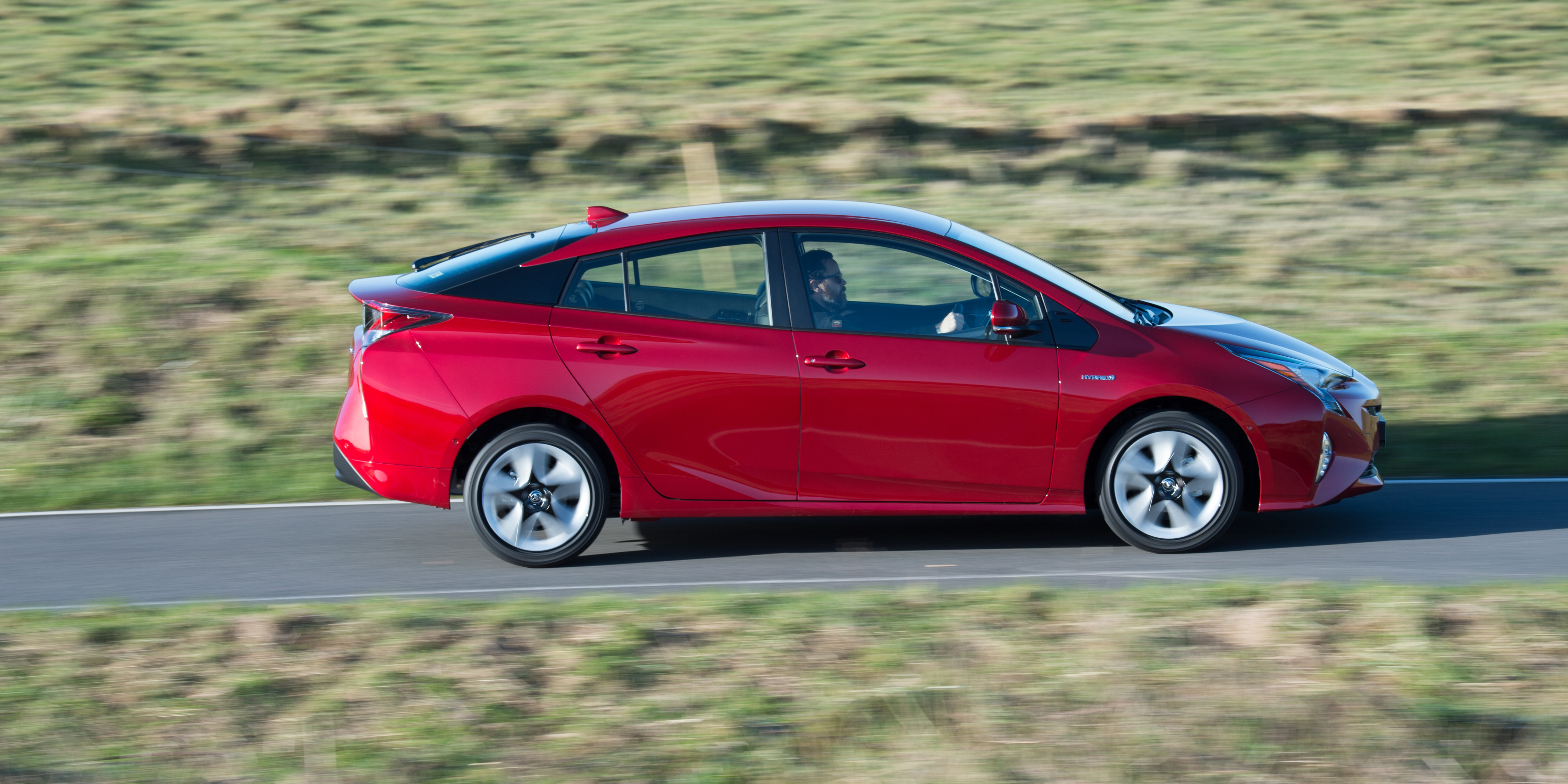 Toyota Prius Specifications | carwow