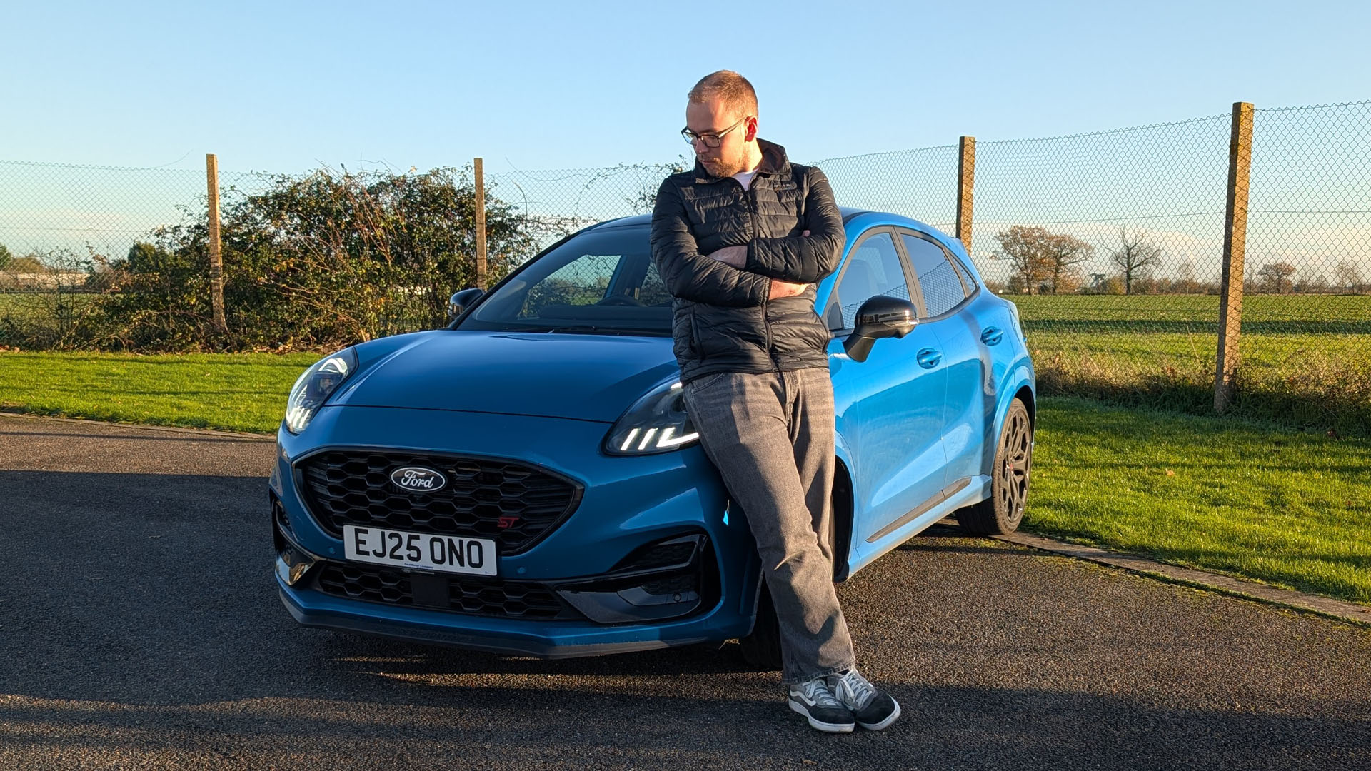 Volkswagen Polo GTI vs Ford Puma ST: which of these automatic hot hatches is best? | Carwow