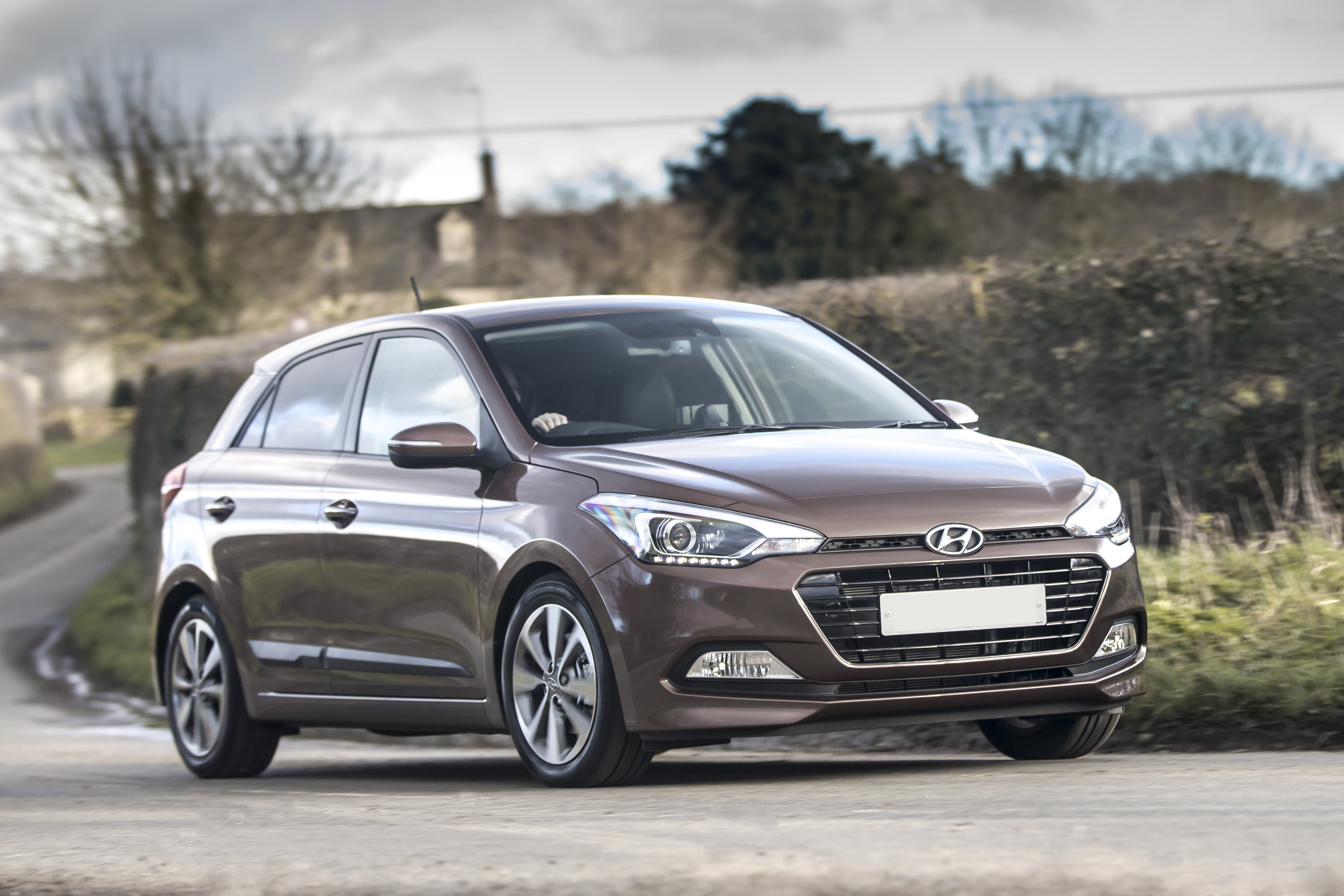 Hyundai i20 review | carwow