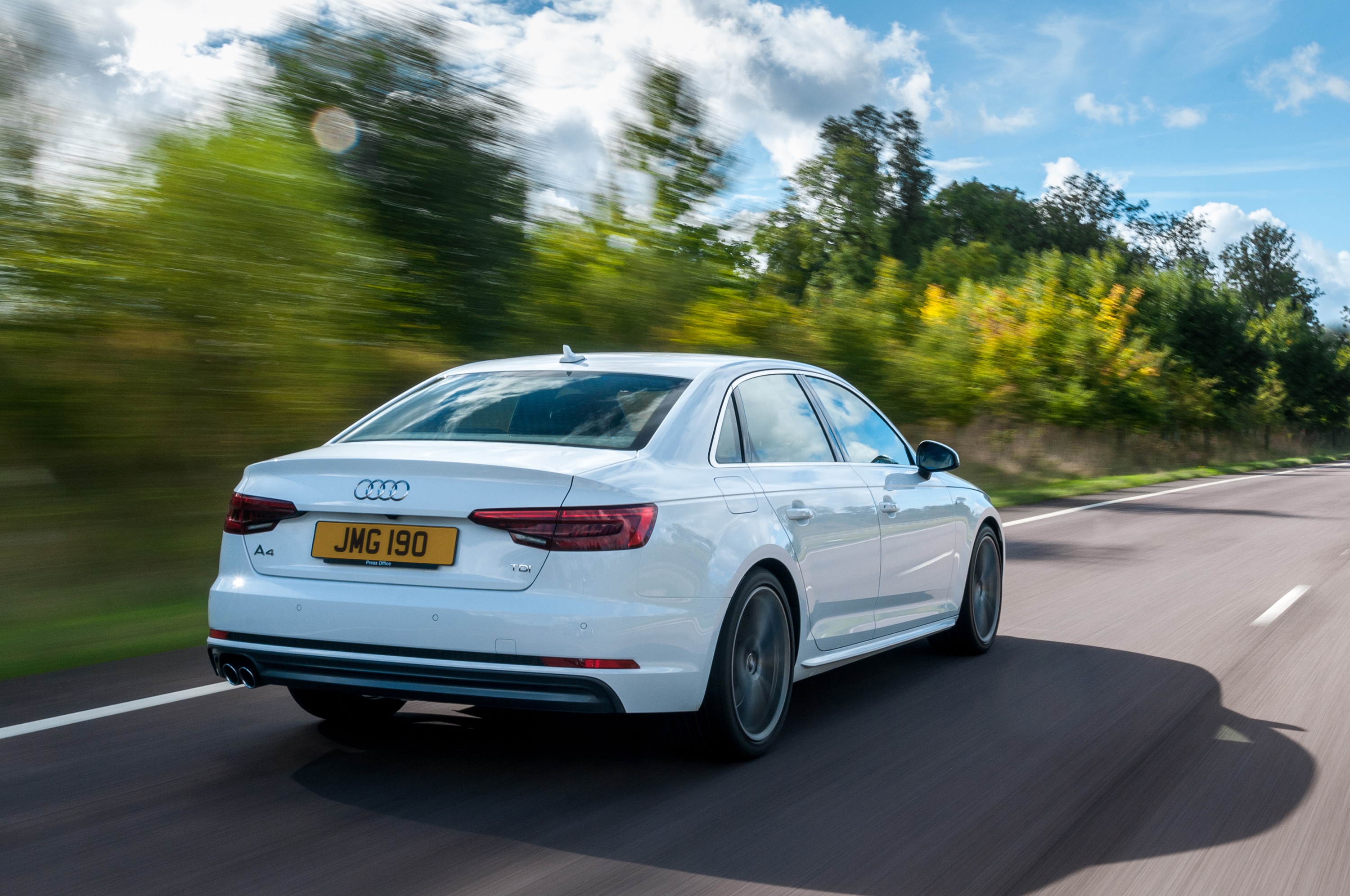Audi A4 Review | carwow