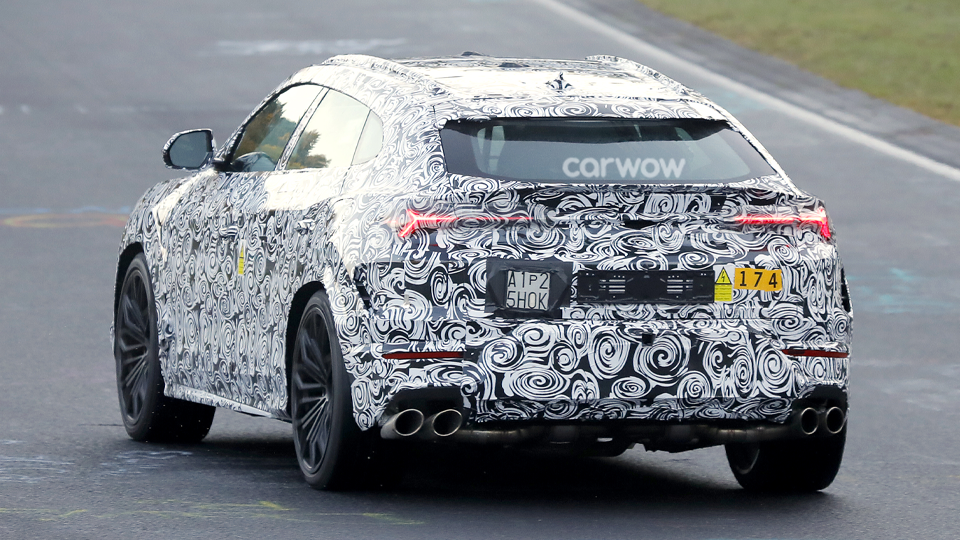 New Lamborghini Urus Hybrid spotted: everything we know so far | carwow