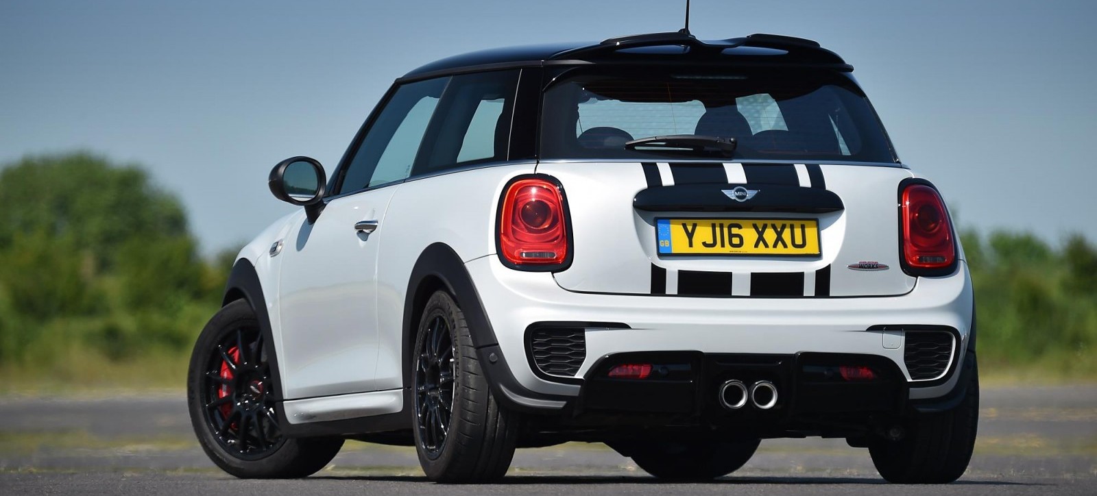 Mini JCW Challenge: complete guide | Carwow