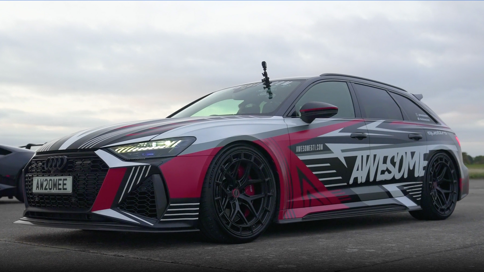 Drag race: tuned Audi RS6 Avant vs Lamborghini Huracan Performante | Carwow