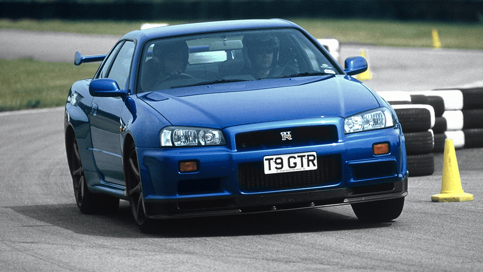 10 of the best '90s cars | Carwow