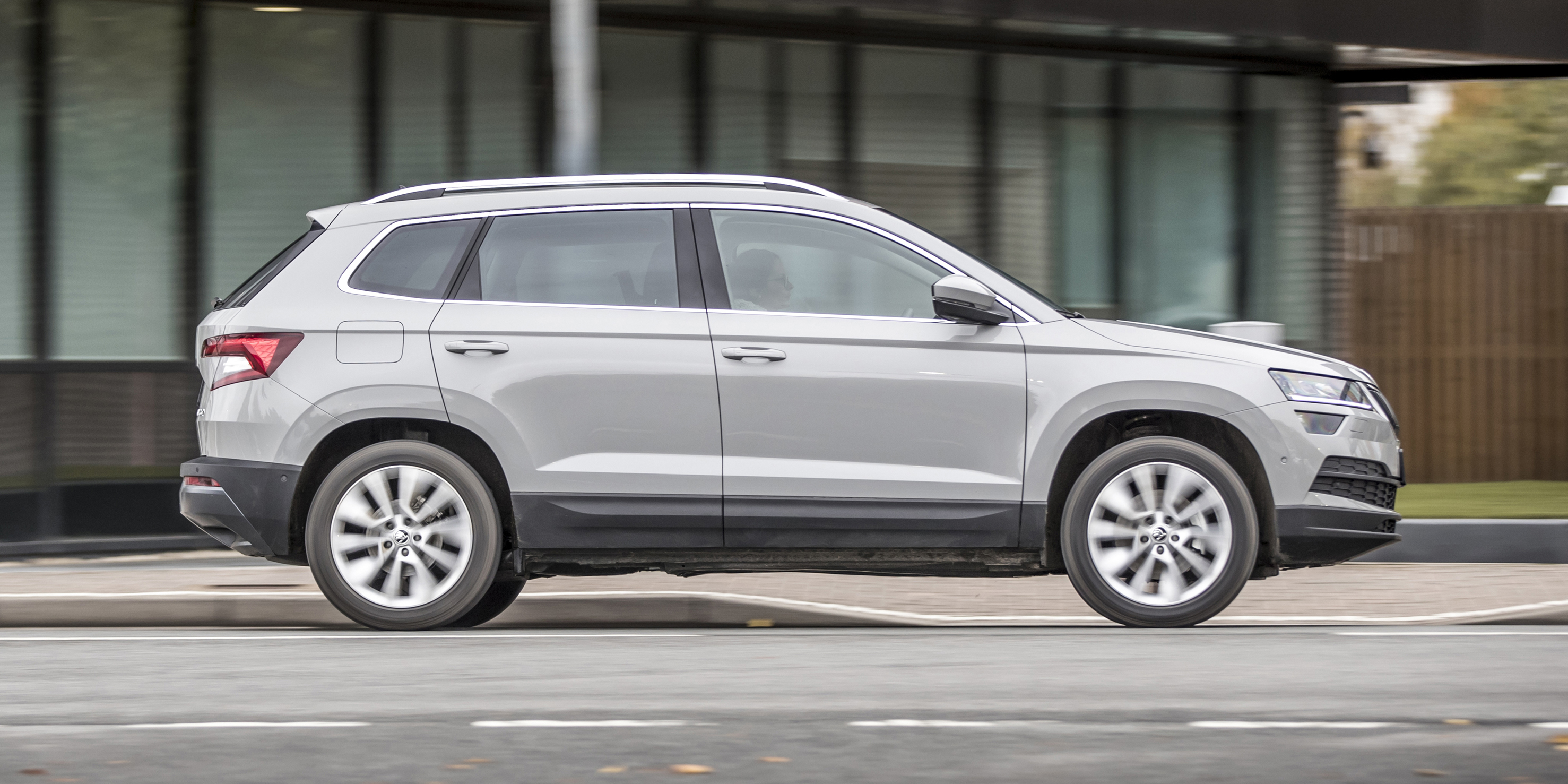 Skoda Karoq Review | carwow
