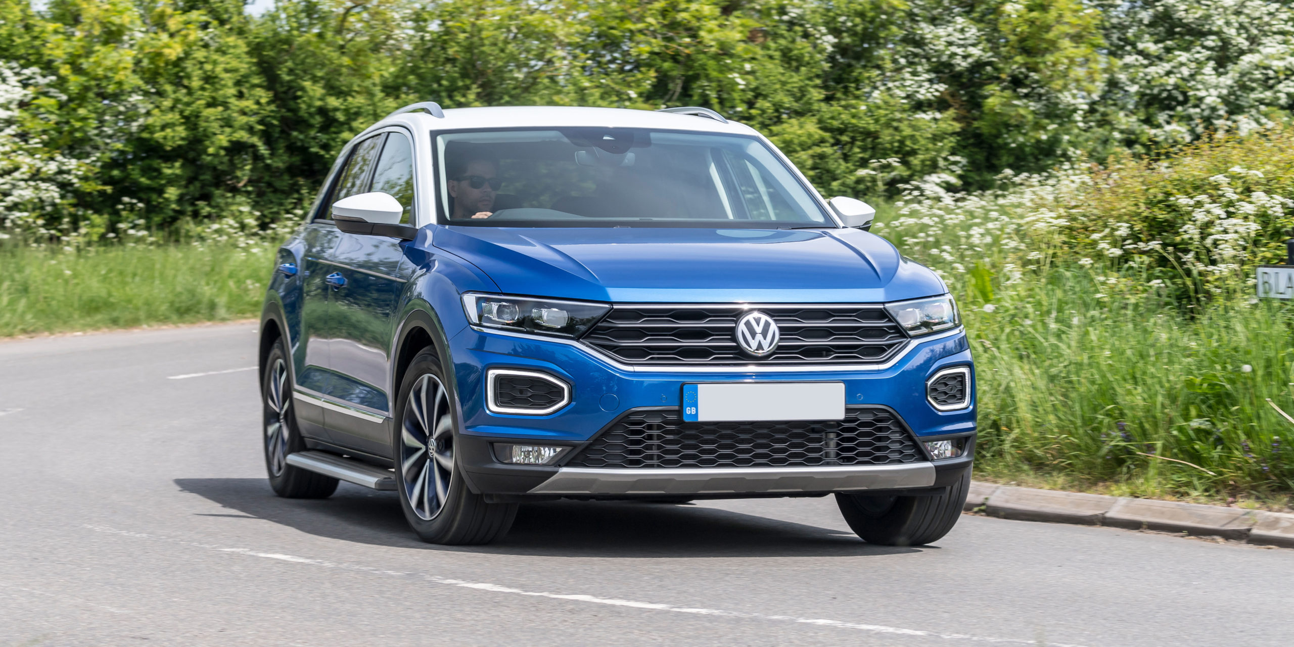 What is an electronic parking brake or electronic handbrake? | carwow